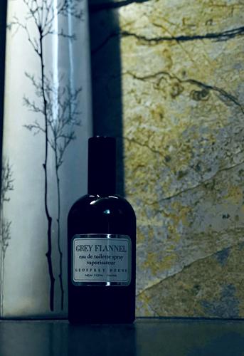 Grey Flannel Geoffrey Beene para Hombres | Parfumistas