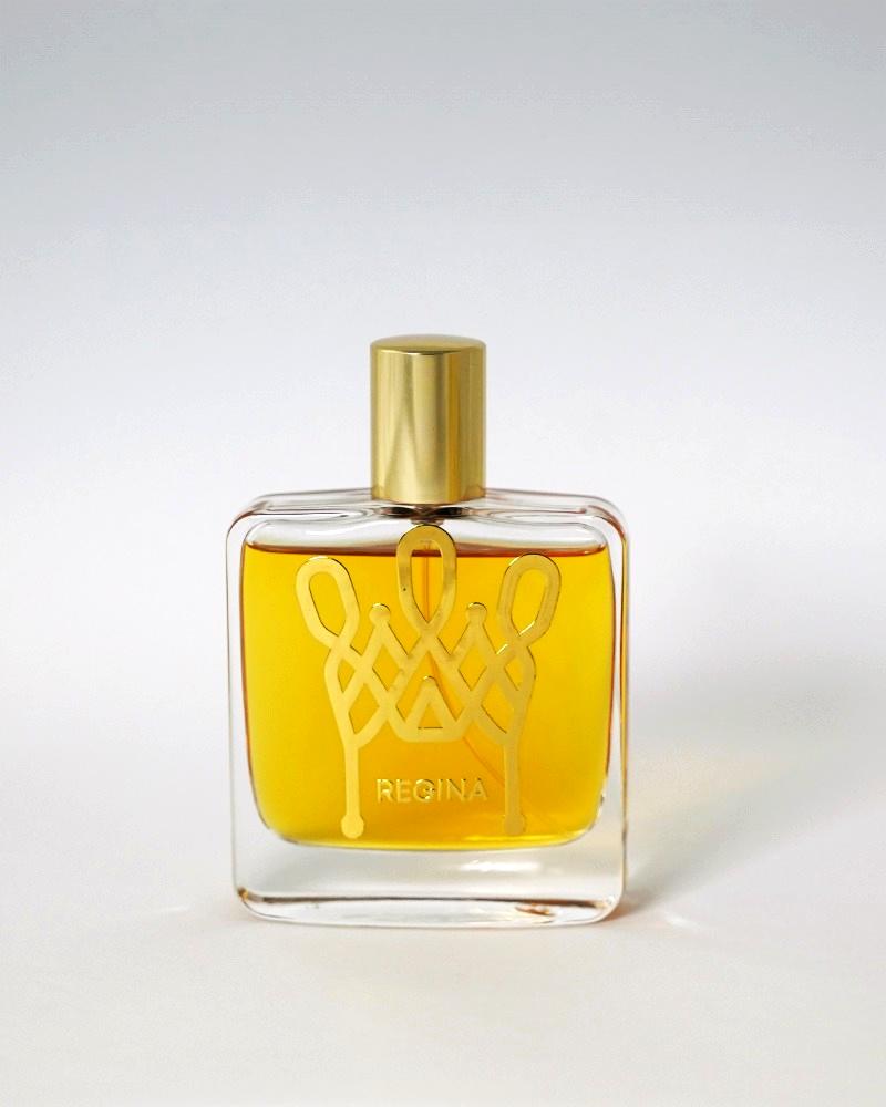 Regina 1918 Parfum National para Hombres y Mujeres | Parfumistas